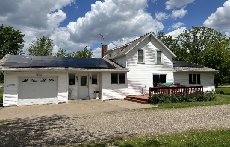 Solar Company in Mondovi, Wisconsin, FLorida, USA - Midwest solars